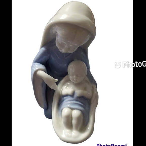 Lefton | Holiday | Lefton Japan Mary And Baby Jesus Porcelain Figurine ...